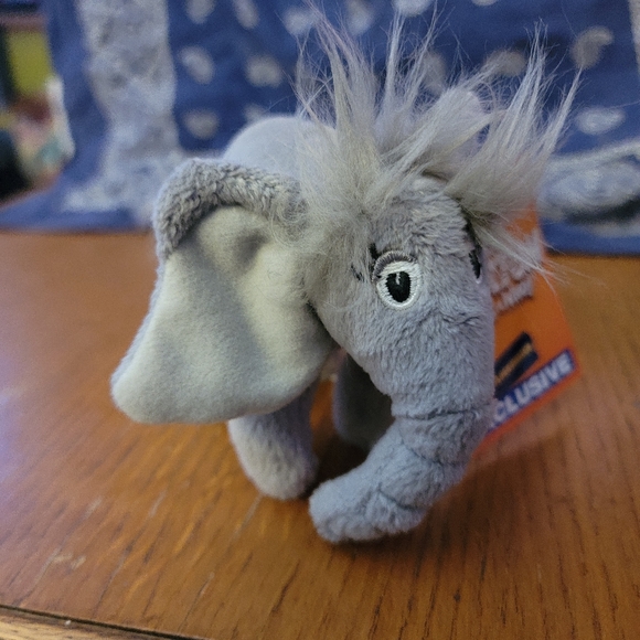 Blockbuster | Toys | Horton Hears A Who Elephant Plush Rare From ...